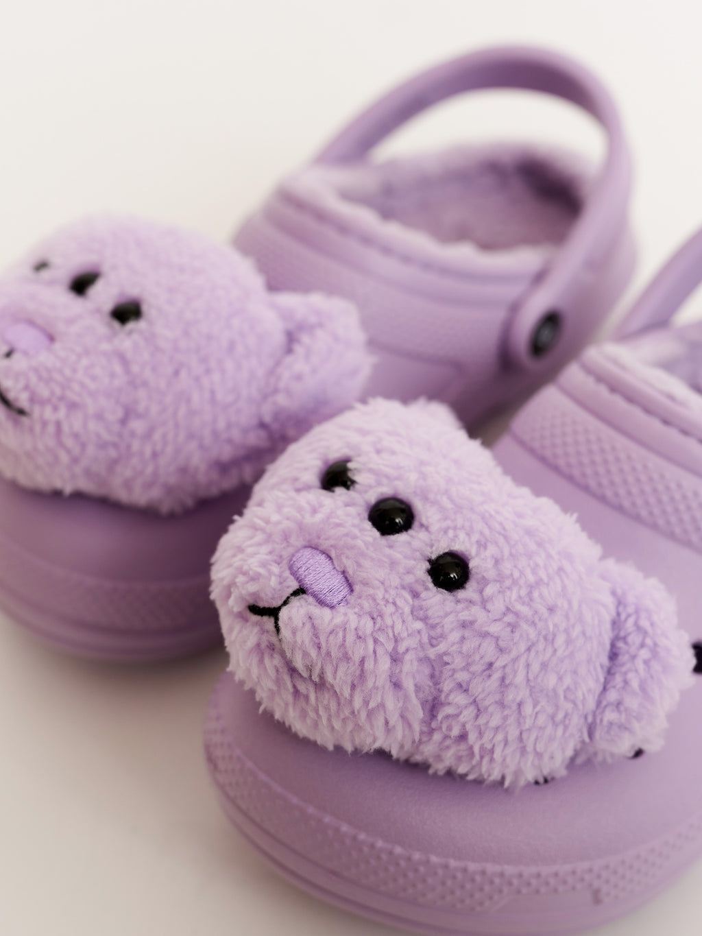 LO X Crocs Three-Eyed Teddy Lined Clog – Lazy Oaf