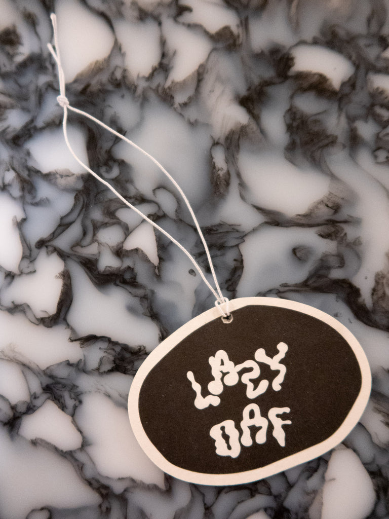 Friendly Face Scented Tag – Lazy Oaf